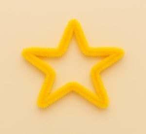 Pipe Cleaner Crafts for Kids: Easy and Fun Ideas - KidsTut